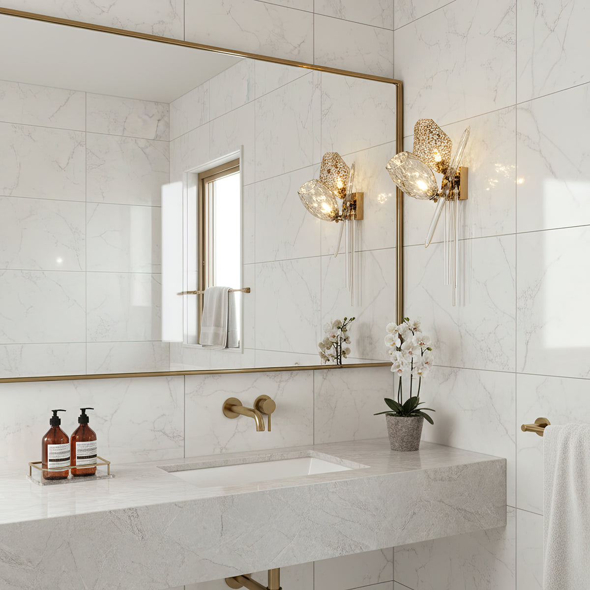 Glere Wall Lamp