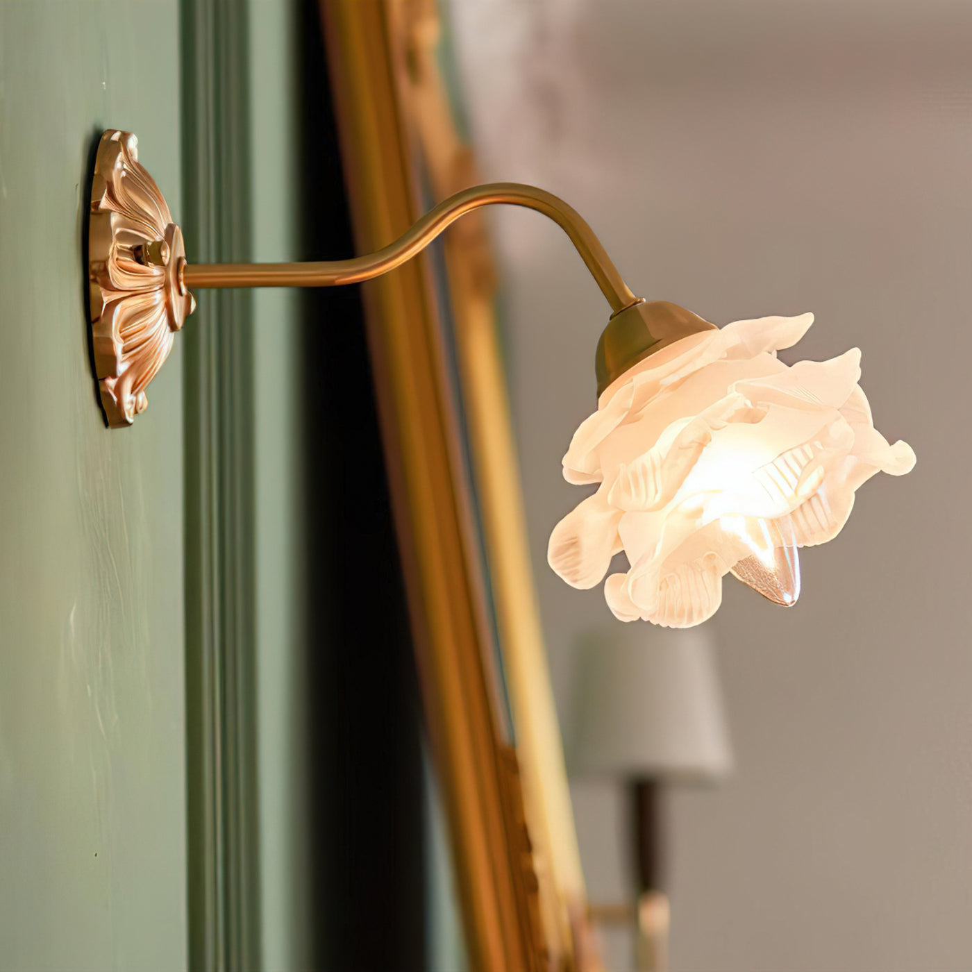 Sherri Wall Lamp