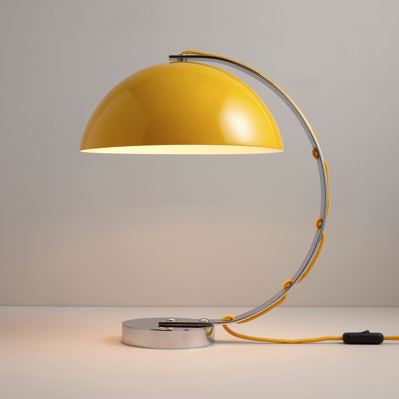 London Table Lamp